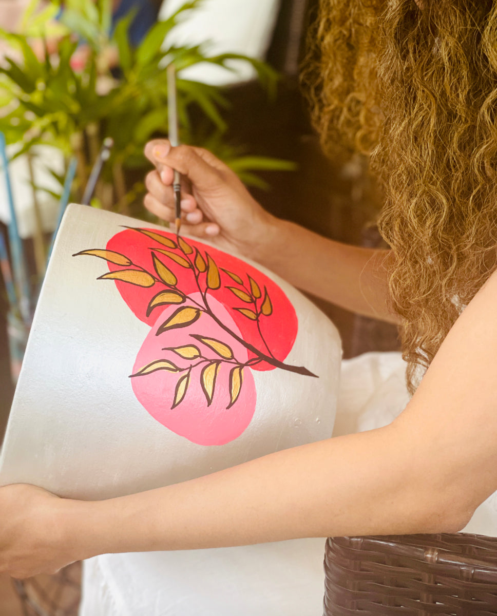 Pot Painting Sip and Paint Workshops – Paintelaide